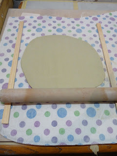Just Pottering: Rolling clay slabs