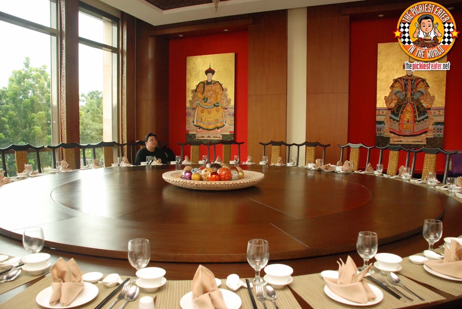 THE PICKIEST EATER IN THE WORLD: THE BELLEVUE MANILA: PHOENIX COURT IS ...