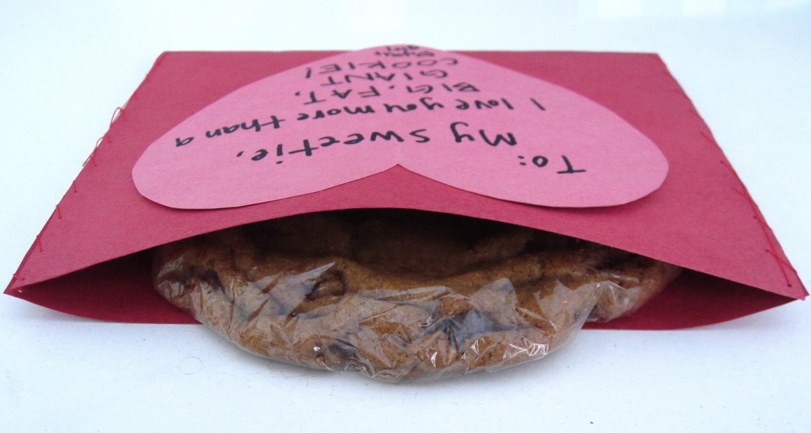 Giant Single-Serving Cookie Gift In A Custom DIY Valentine's Day Pouch ...