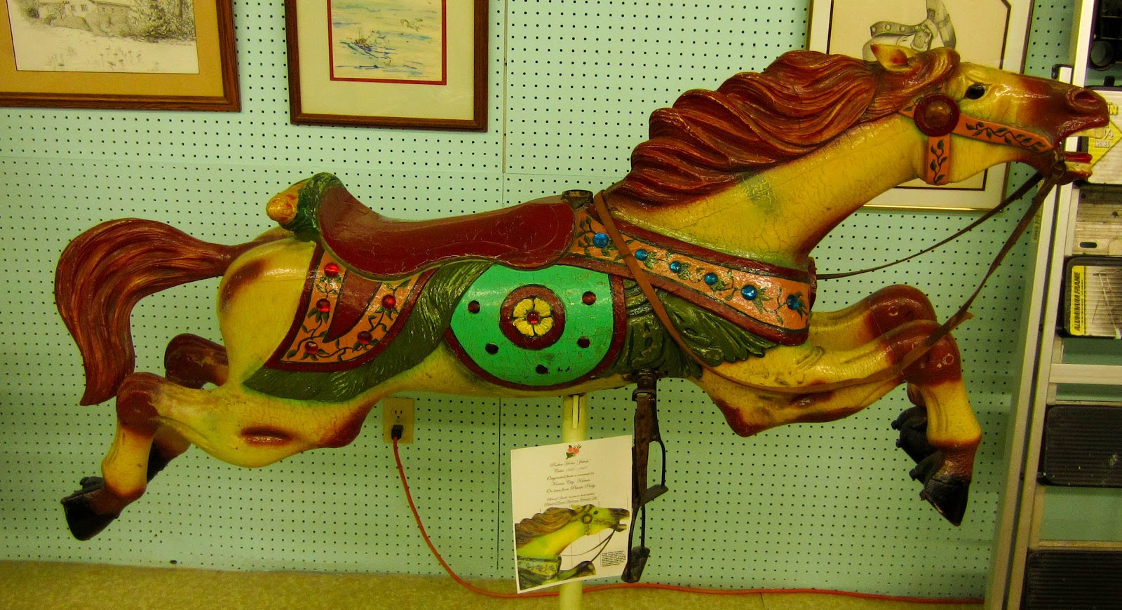 Thom Zehrfeld Photography : Historic Carousel and Museum Albany Oregon 4