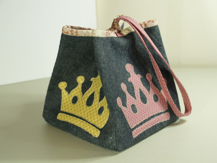 In Sue's World: Crown Bag