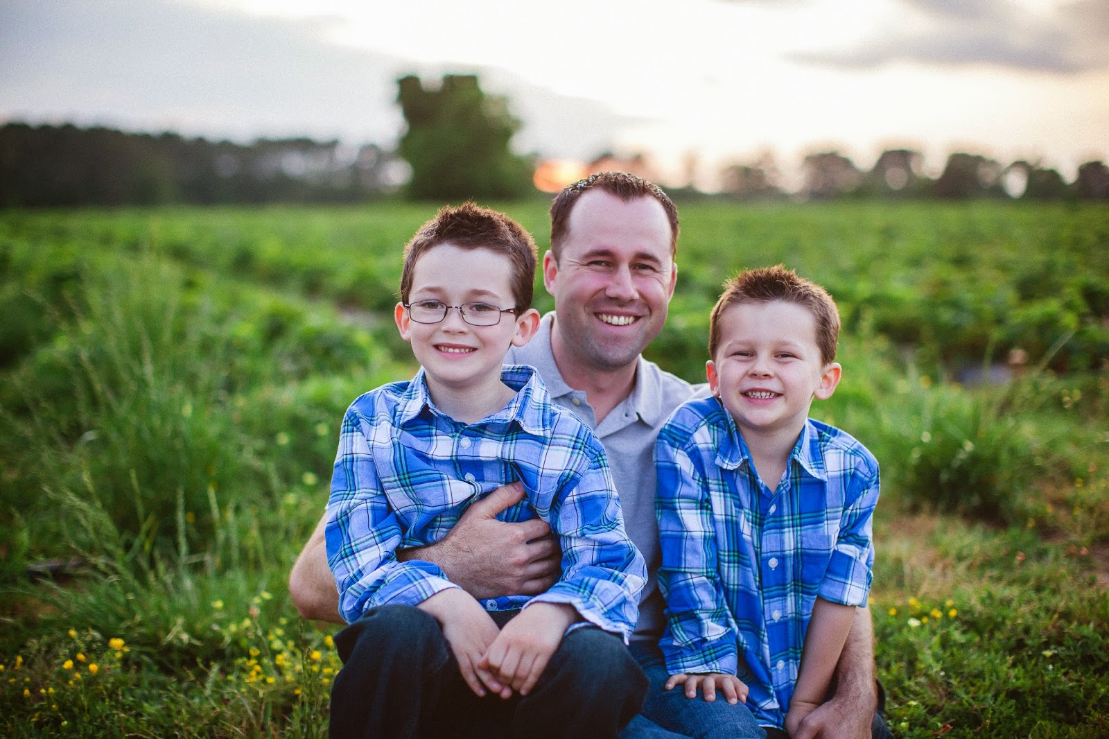 The Domestic Doozie: Family Pictures!!!