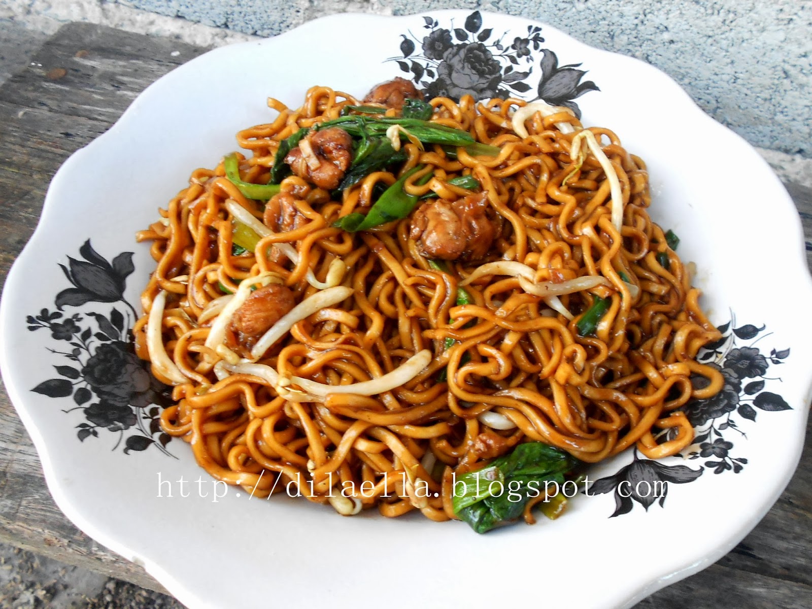 DilaElla.blogspot.com: Mee Goreng Ayam