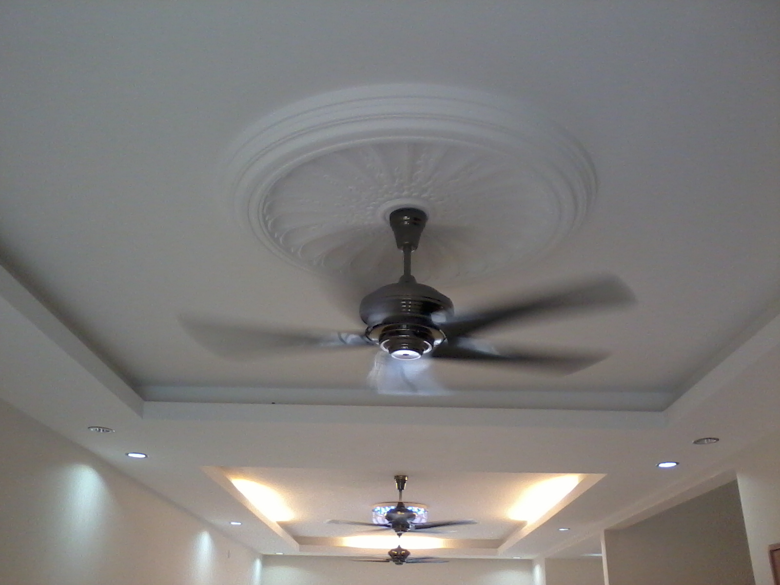 MONEY TALKS WITH QUALITY: Pemasangan Plaster Siling Moden dan Trendy