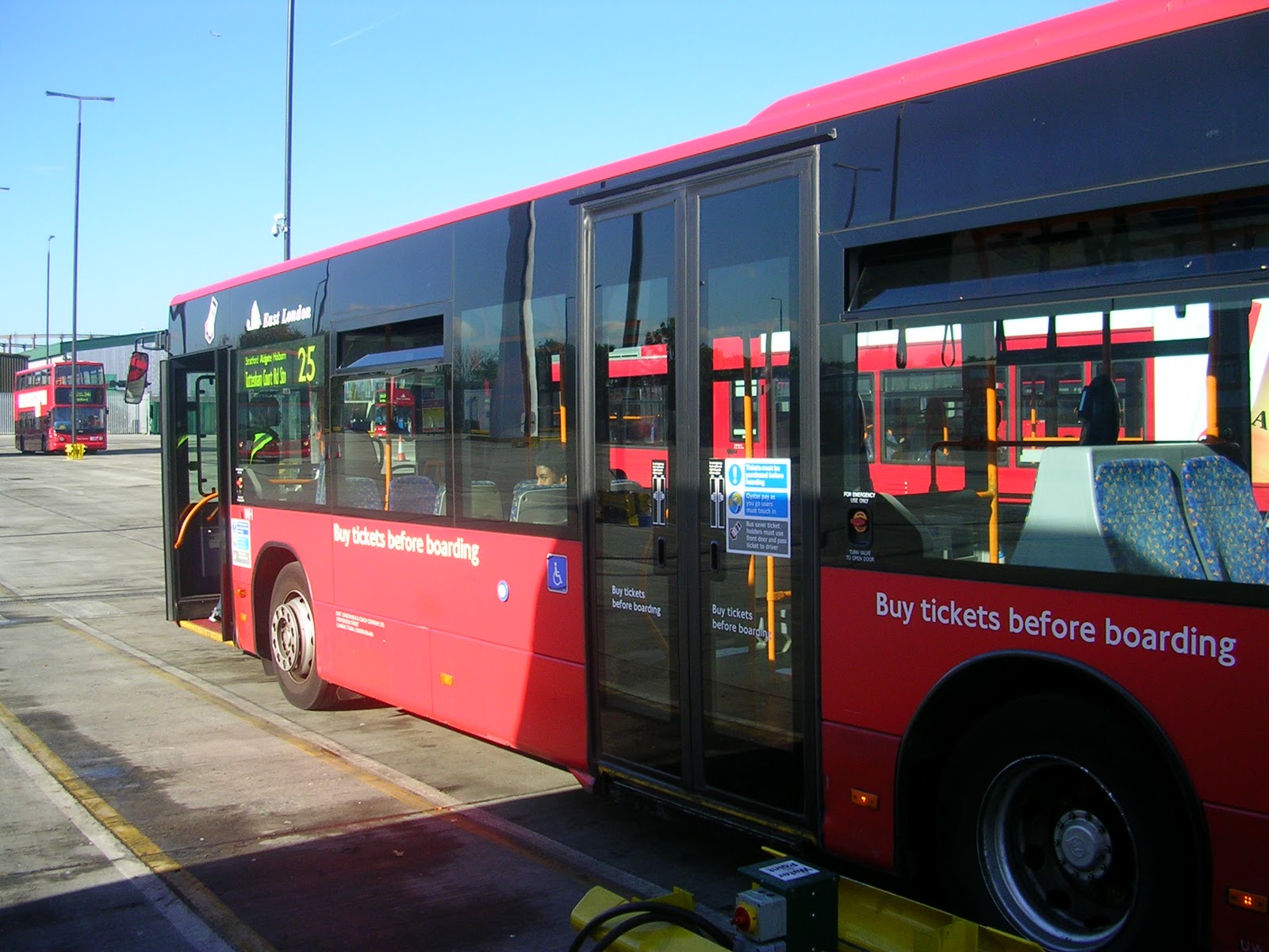 The London Bus Team: February 2011