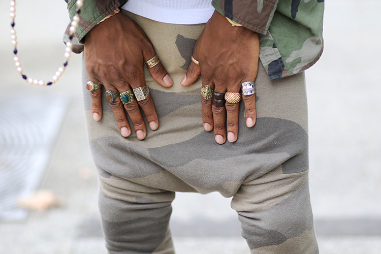 Norris Danta Ford: DIY: SWEATER INTO DROP-CROTCH SWEAT PANTS