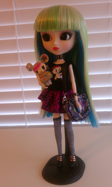 Here and There and Everything in Between: Pullip Tokidoki Luna Review