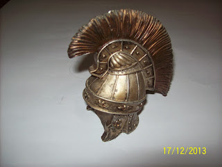 RELÍQUIAS DE GUSTAVO GUIMARÃES : ELMO ROMANO