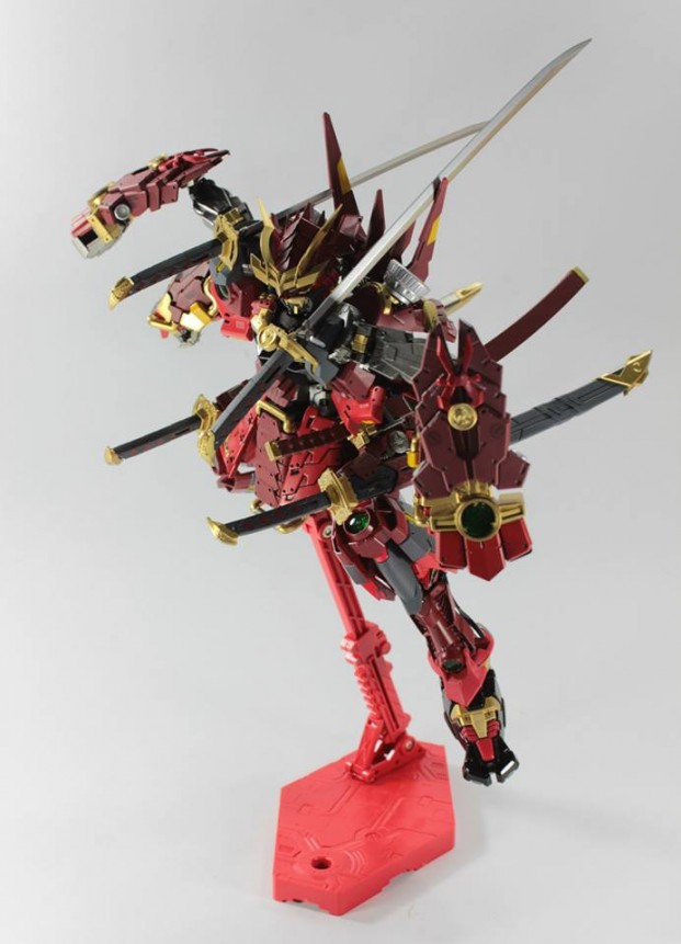 Gundam Sengoku Astray Custom