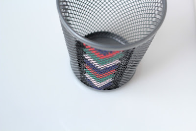 Kibbles 'N Knits: DIY Chevron Pencil Cup