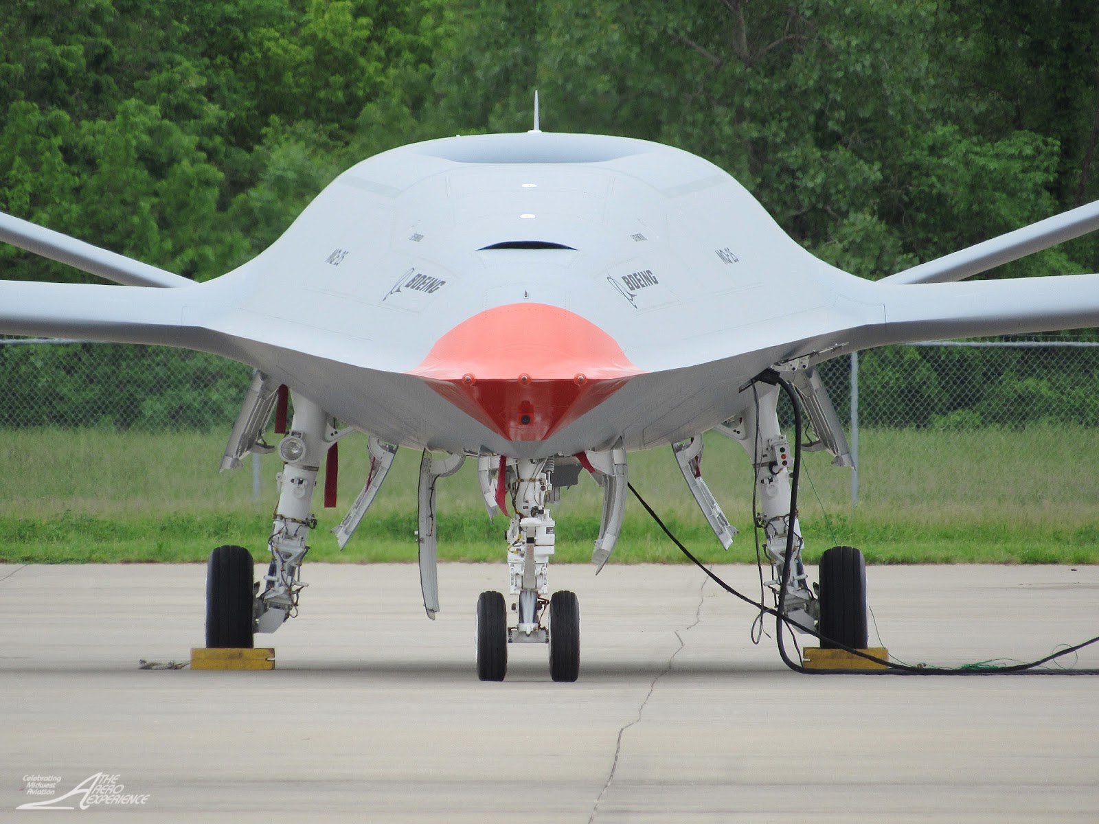 The Aero Experience: Boeing Tests MQ-25 Today Before First Flight