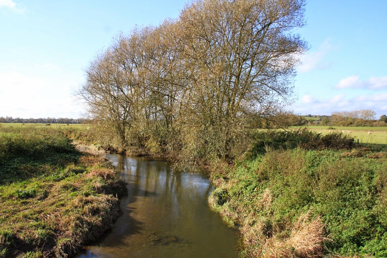 aliwalks : Barrowden - Wakerley - Woods -Laxton Hall - Turtle Bridge ...
