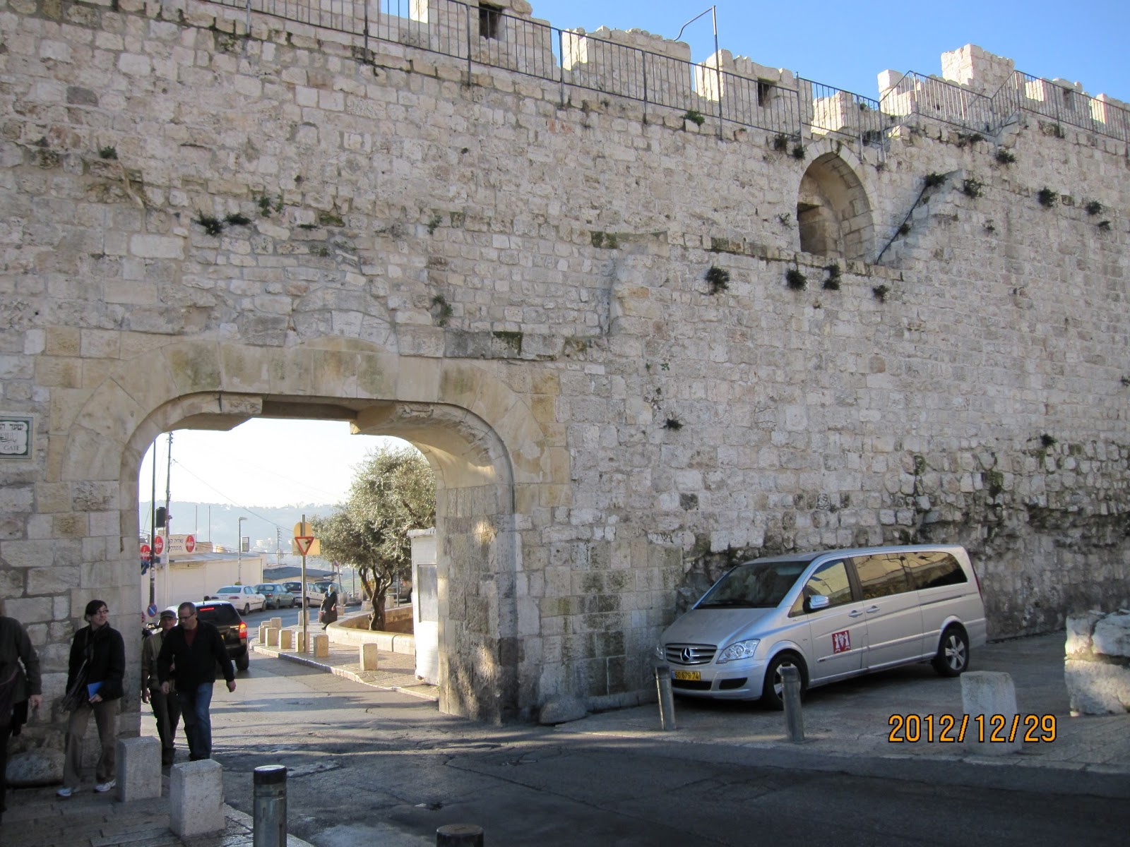Doors to the Sea: Jesus in Jerusalem