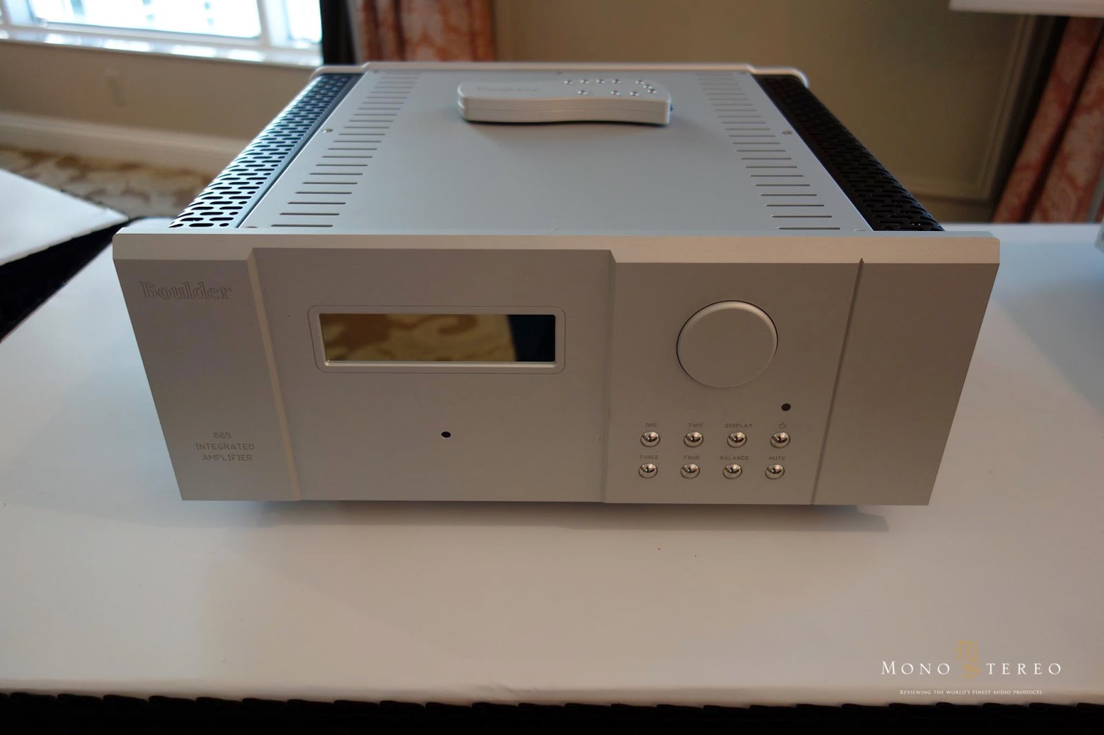 Boulder Amplifiers at CES – M & S | Ultimate High-Fidelity