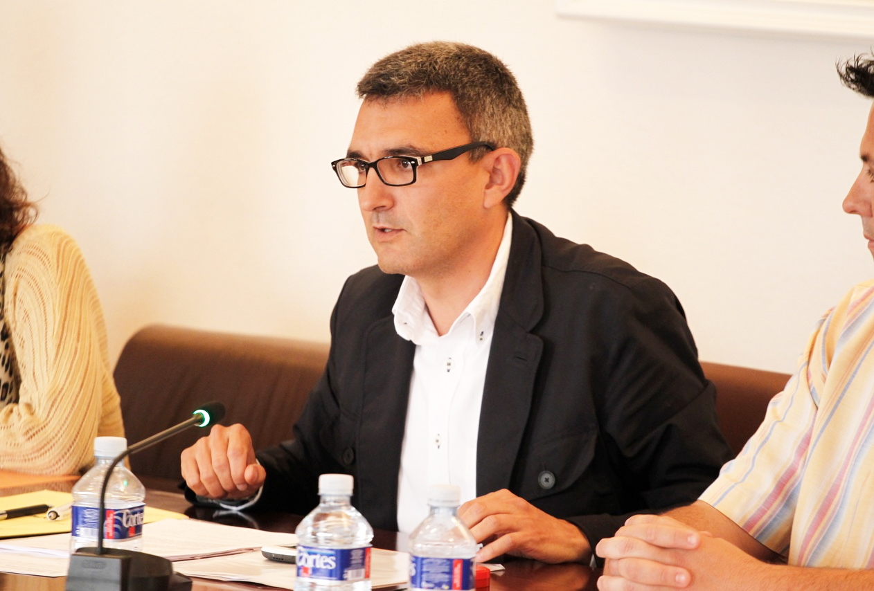 D´Aci, Periòdic Gratuït: 25.08.13