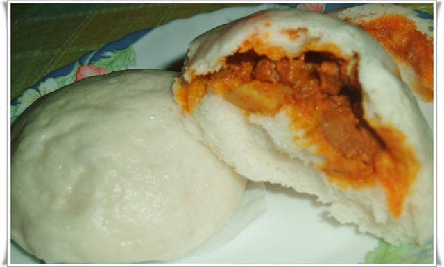 Jasmeen's Kitchens.: Pau Daging gebu