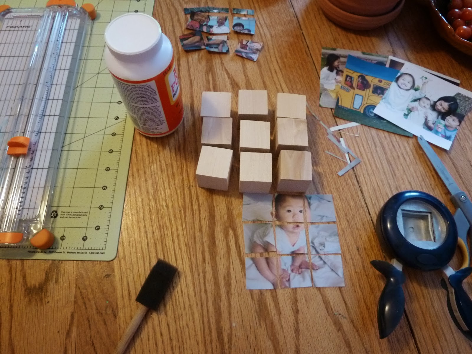 Create by Es!: DIY Photo Puzzle Wooden Cube with Modge Podge - Great ...