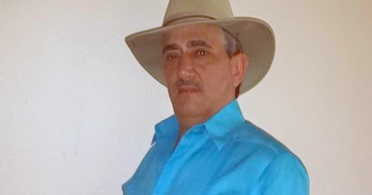 EN SAN JUAN: Empresario Alejandro Tejada felicita a los locutores en su ...