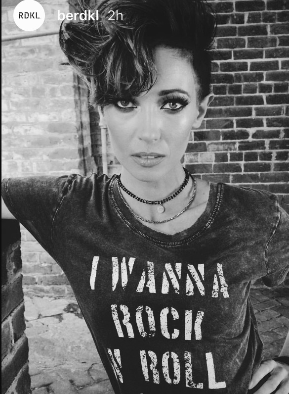 Keely Webster British Hair Style Model & CEO Survivor Glam Squad, USA