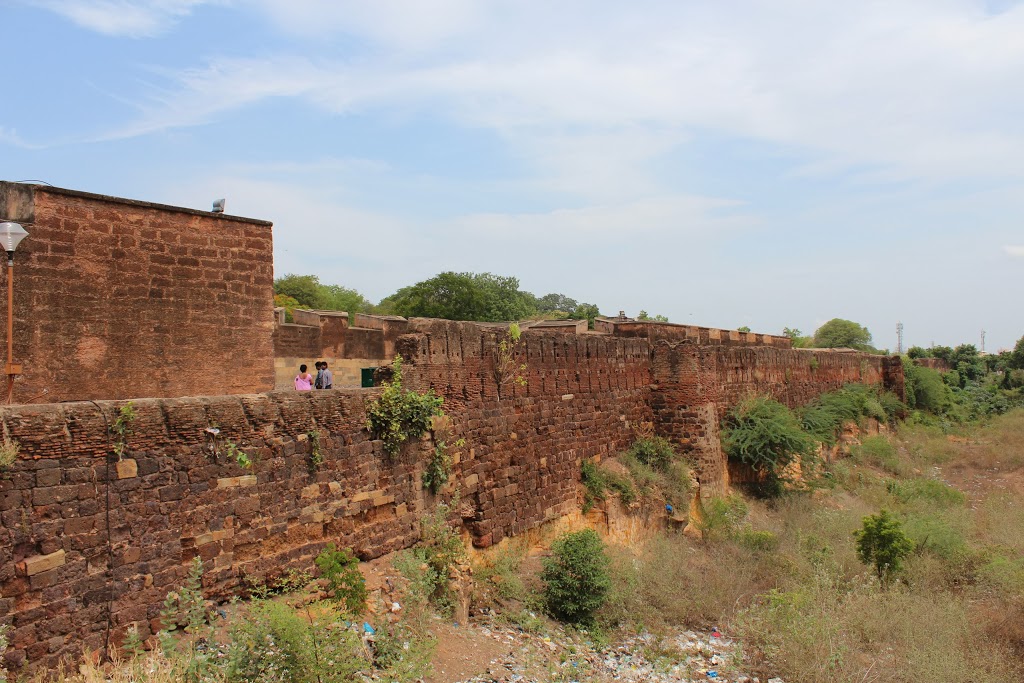 Tamilnadu Tourism: Vijayanagara Fort, Thanjavur