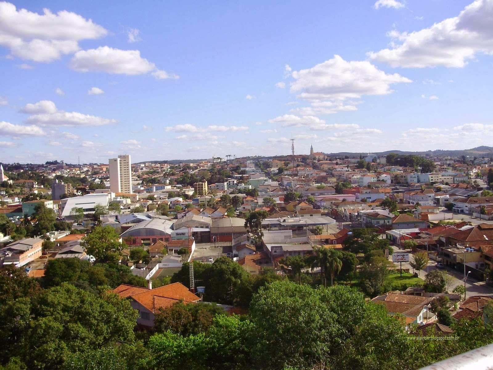 SHOWS E VIAGENS: IRATI & PARQUE DA PEDREIRA (REBOUÇAS)