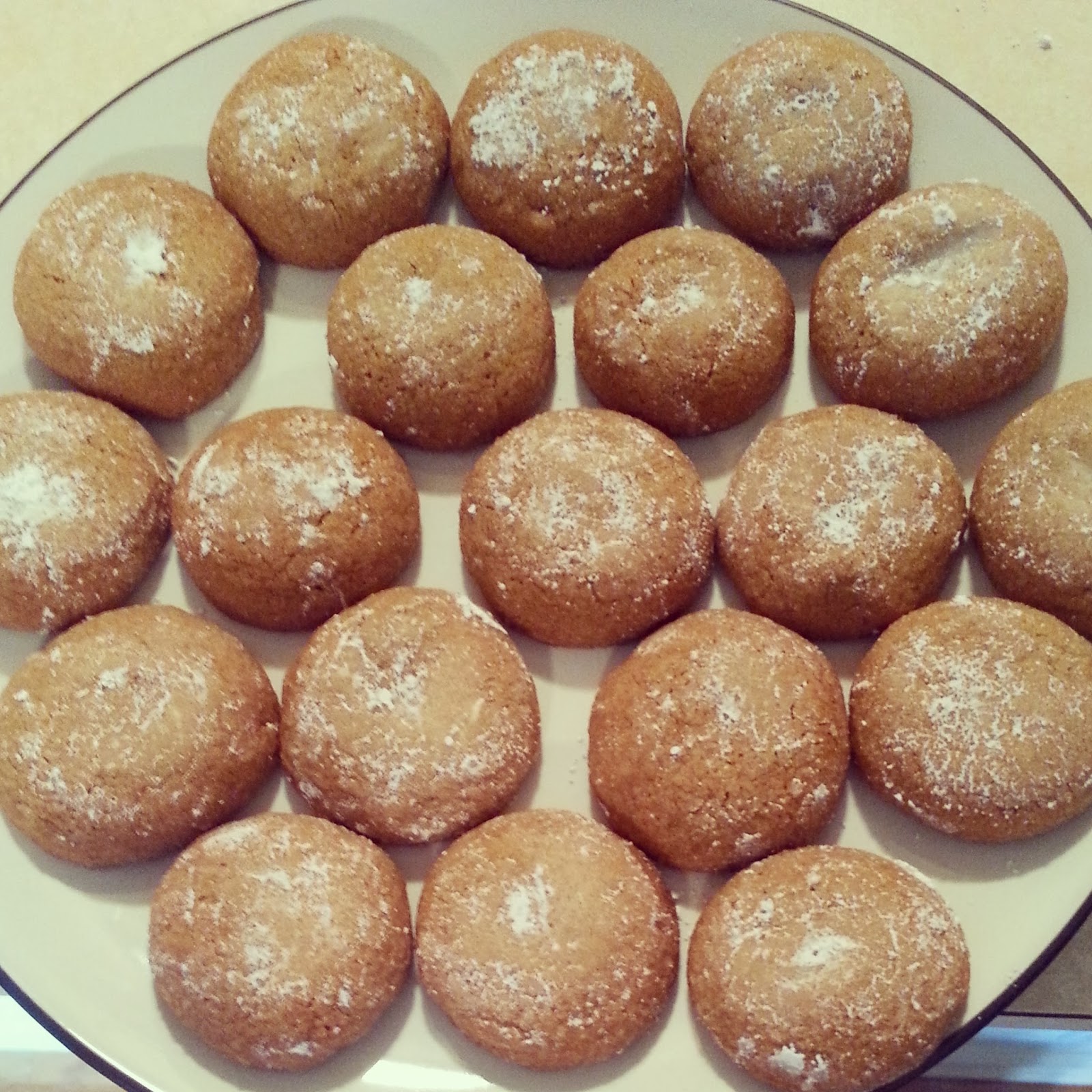 Majesty Bakes Cakes: Soft Gingerbread Spice Cookies