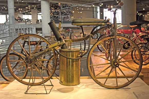 GeekBobber: Steam Powered Motorcycle