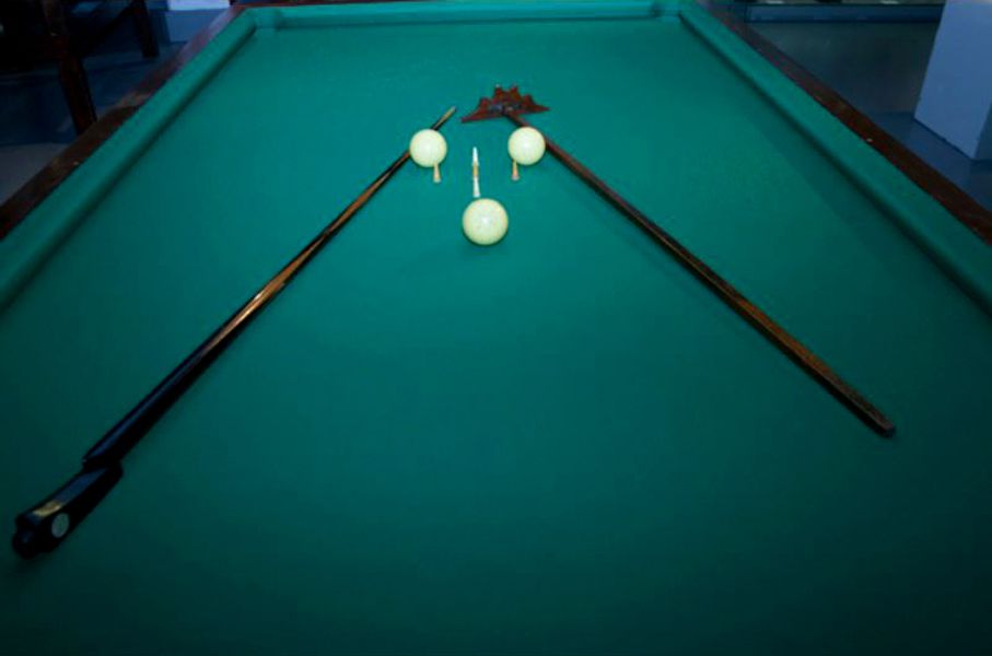 LAS FIEBRES DE HONORIUS: REGLAMENTO BILLAR: CHAPÓ