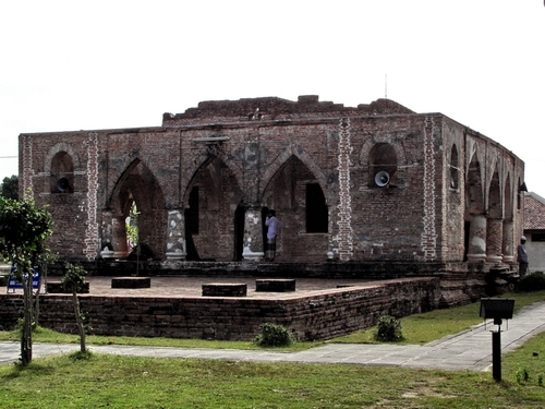 CATITAN SANTAI: MASJID KRISEK: BUKTI HANG TUAH ITU NARAI @ ISKANDAR ...