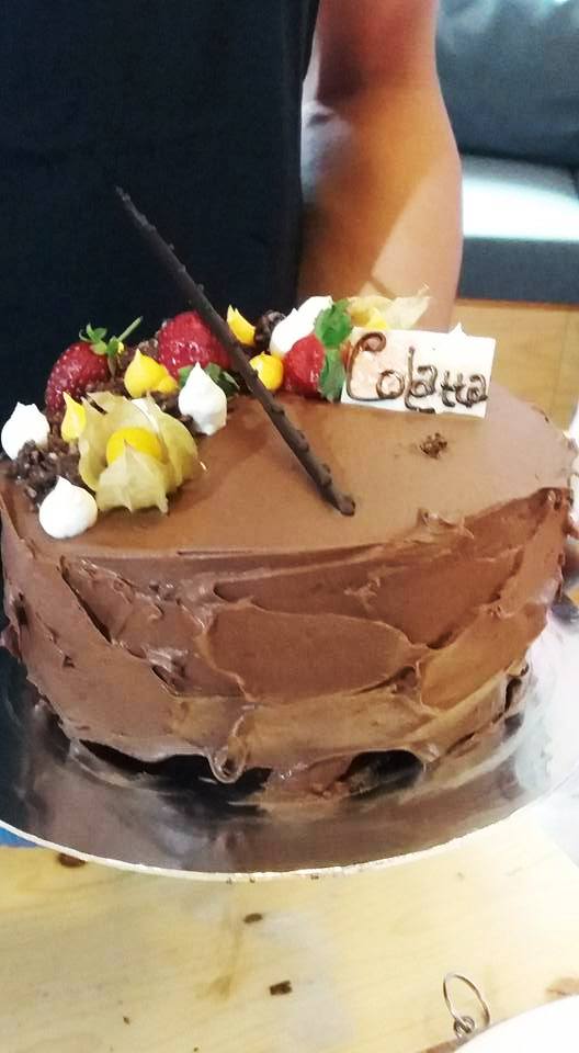 Resep Choco Crunchy Milky Cake dan Red Velvet Ice Cream Pie Ala Colatta ...