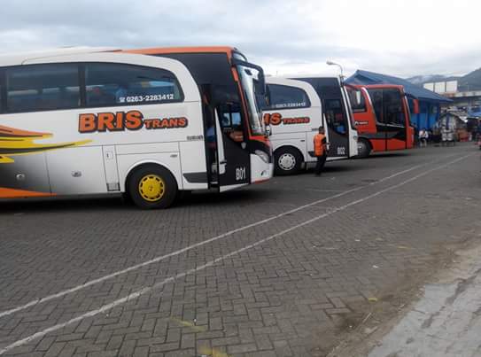 bus pariwisata Bris Trans 08998385846 - 082220277709 - 087777146999 ...