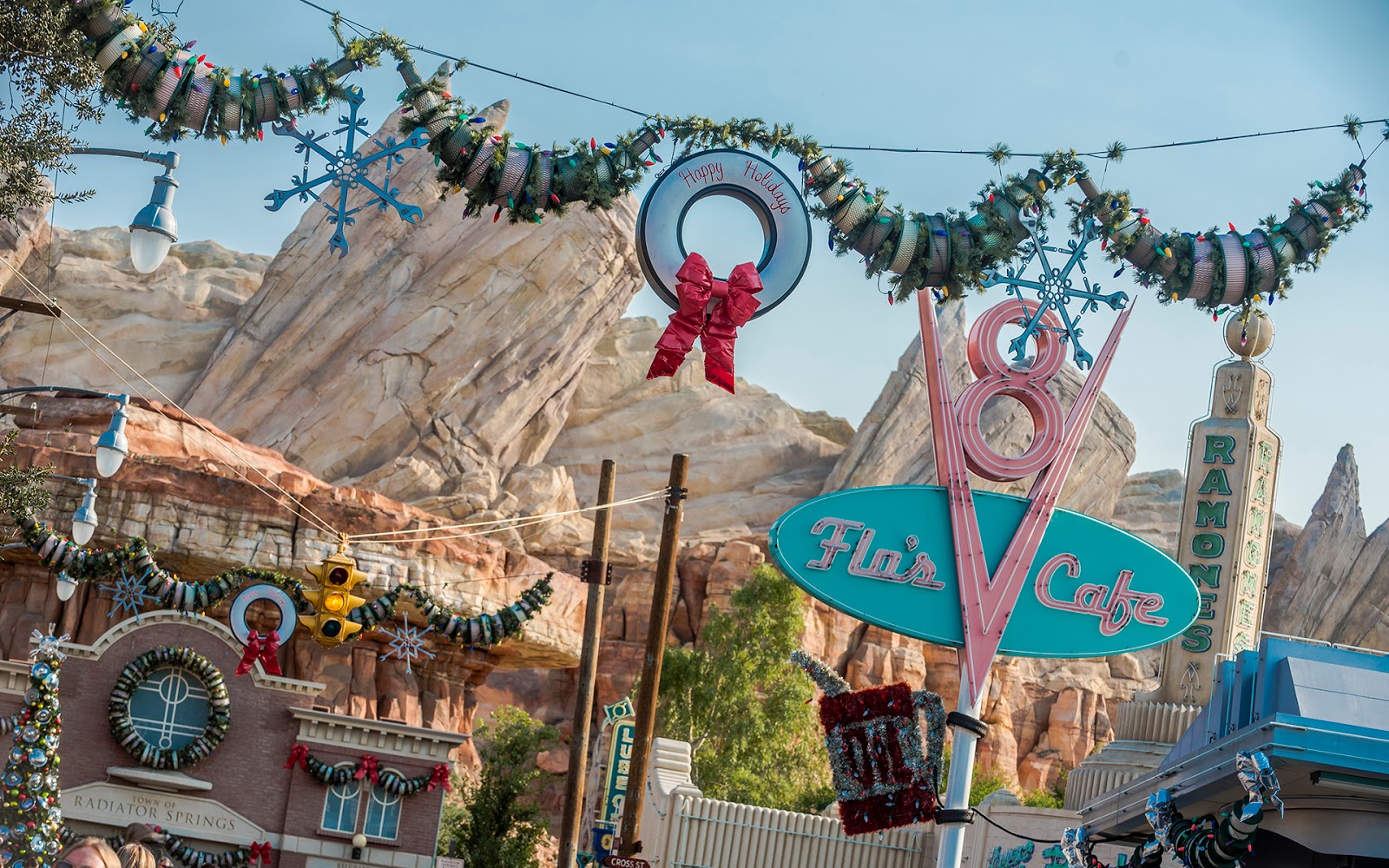 Carsmas Scenes in the Winter