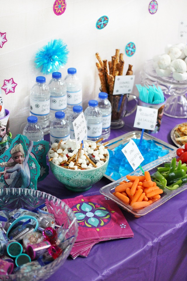 How To Throw The Ultimate Budget Friendly FROZEN Birthday Party Mama How To Throw The Ultimate Budget Friendly FROZEN Birthday Party Mama