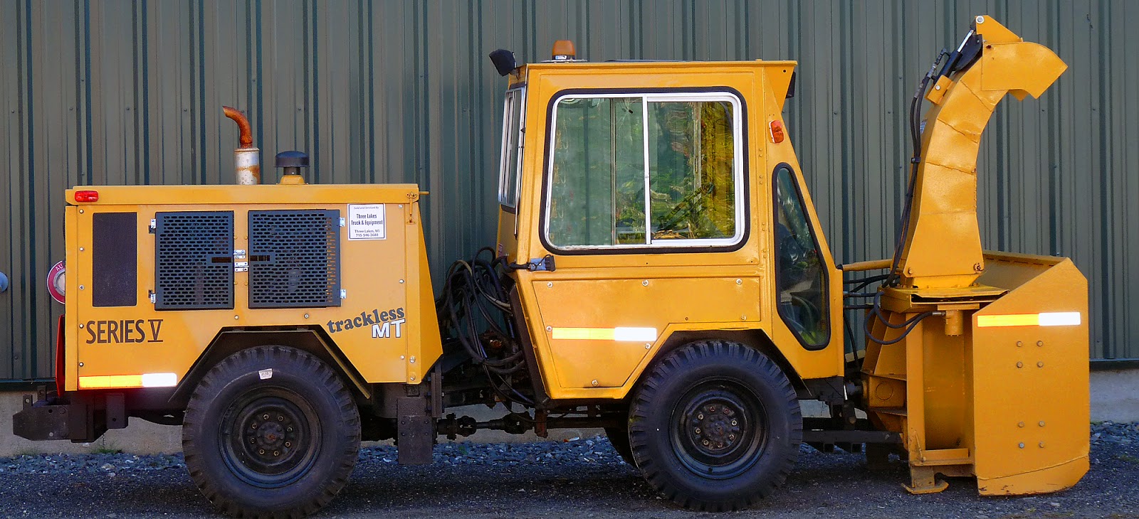 Trackless Snowblower