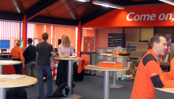 EASYJET-COME ON, LETS FLY ! ~ Welcome to Aviator's Arena