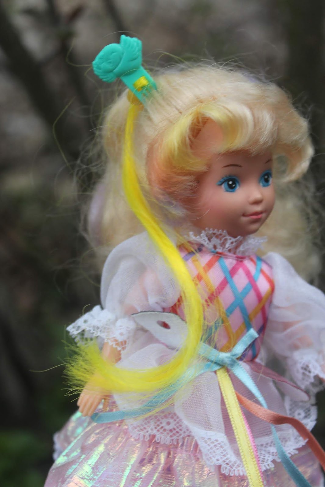 PLANET OF THE DOLLS: Doll-A-Day 2019 #107: Lady Lovely Locks