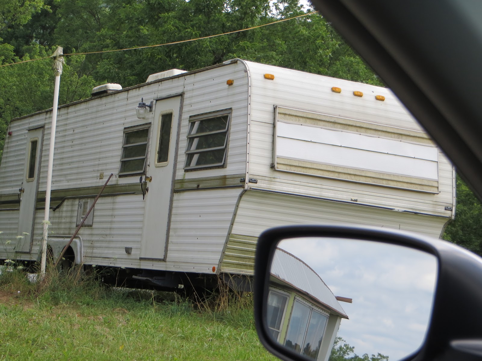 jillgoes: Where Do Ugly Campers Go To Die?