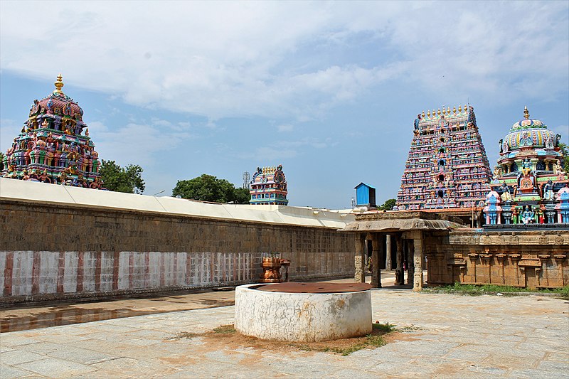 Tamilnadu Tourism: Bhu Varaha Swamy Temple, Srimushnam, Cuddalore