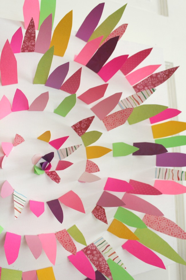 Make Wall Art With Pieces of Colored Paper - Crafts a la mode