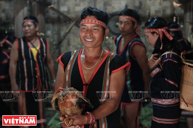 Amazing Vietnam: Đám cưới người Gia Rai