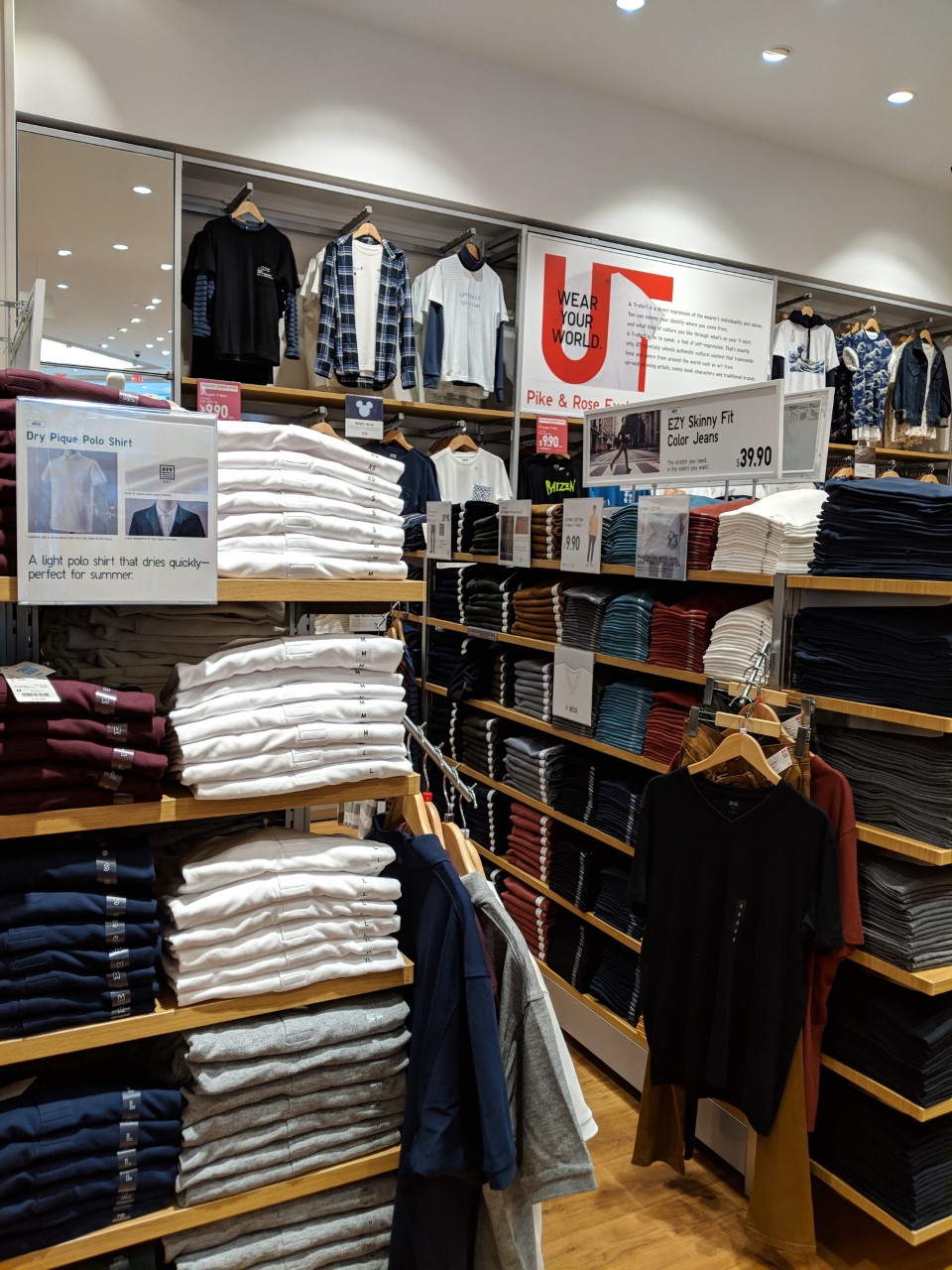 Robert Dyer @ Bethesda Row: UNIQLO opens today at Pike & Rose...here's ...