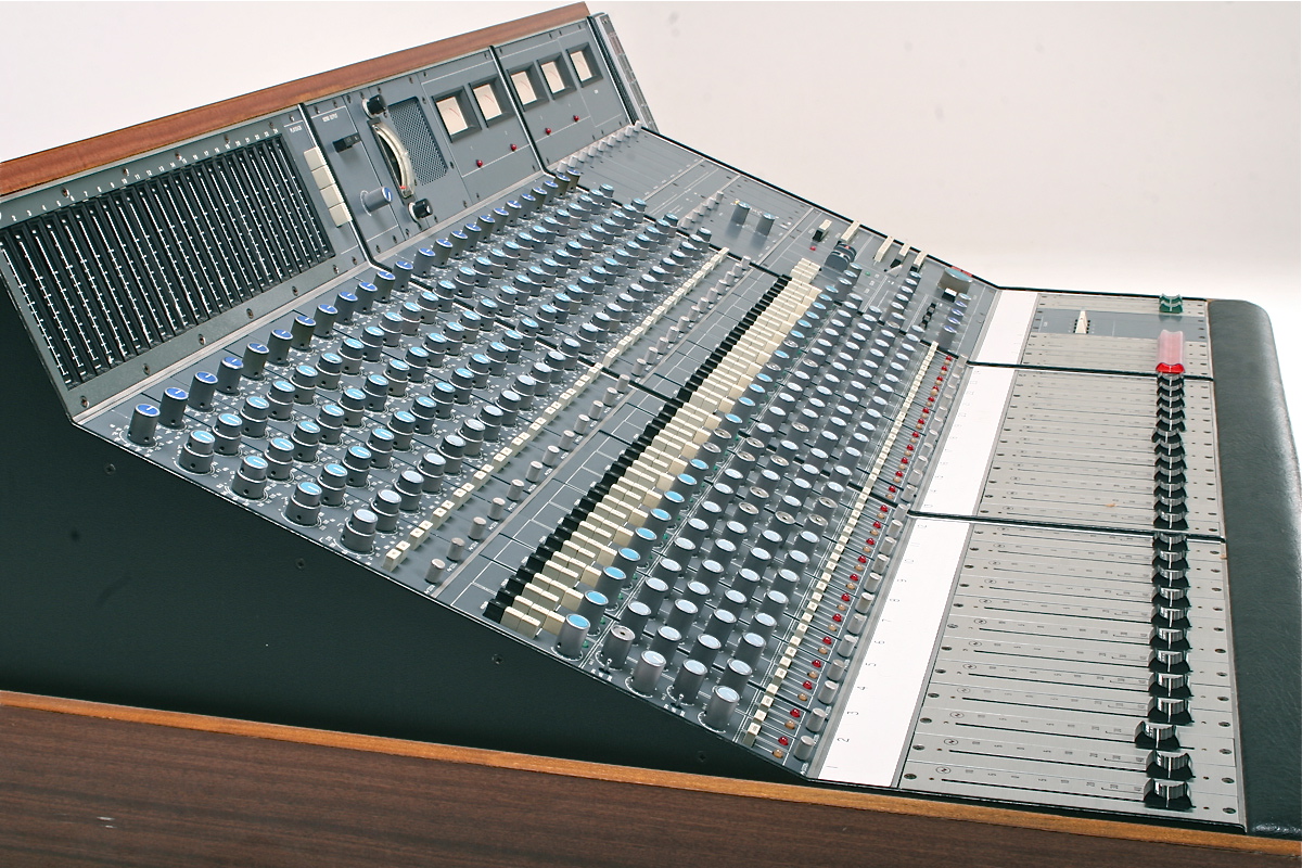 balance blog: Neve 5315