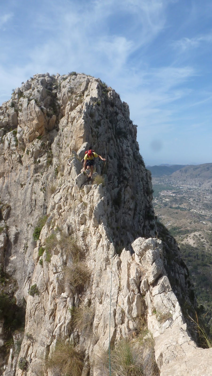 Club Montañero de Yecla: CRESTA DE CASTELLETS (TRAMO EL REALET)