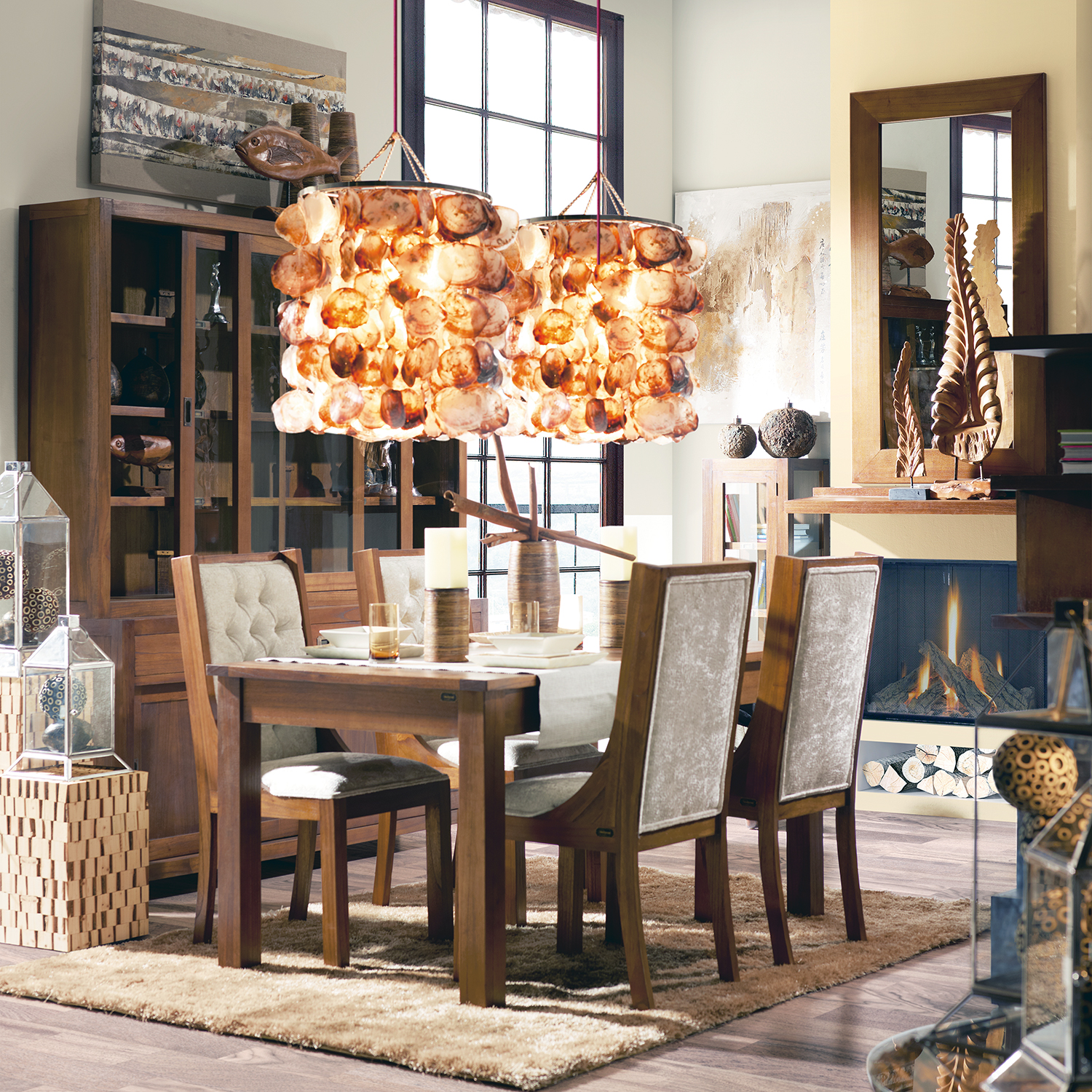 Muebles de Comedor: 4 COMEDORES DE ESTILO COLONIAL