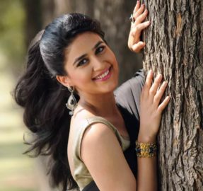 NAKARAJAN: VAIDEHI PARSHURAMI ,MARATHI ACTRESS BORN 1992 FEBRUARY 1