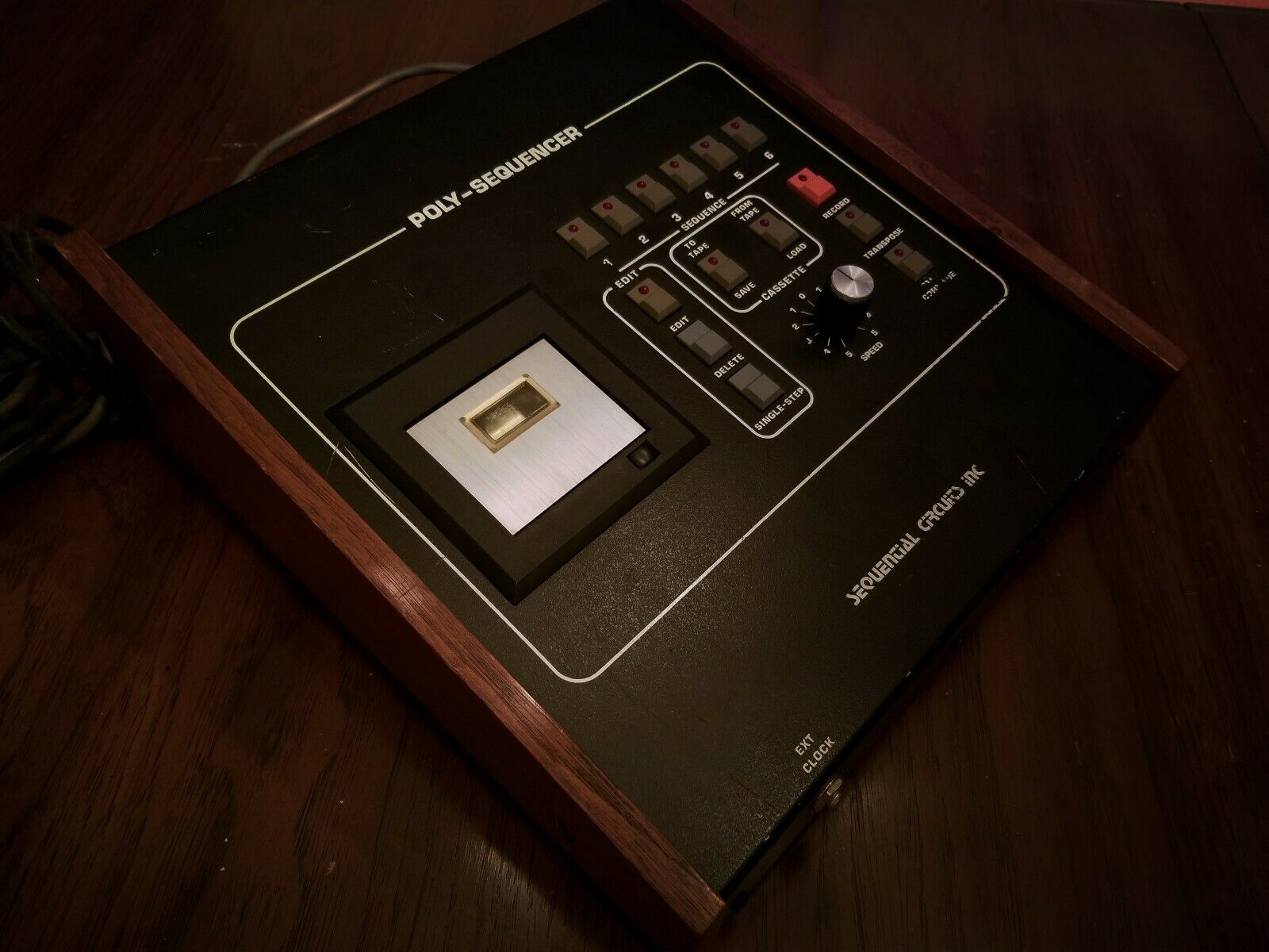 MATRIXSYNTH: Sequential Circuits Poly Sequencer Model 1005