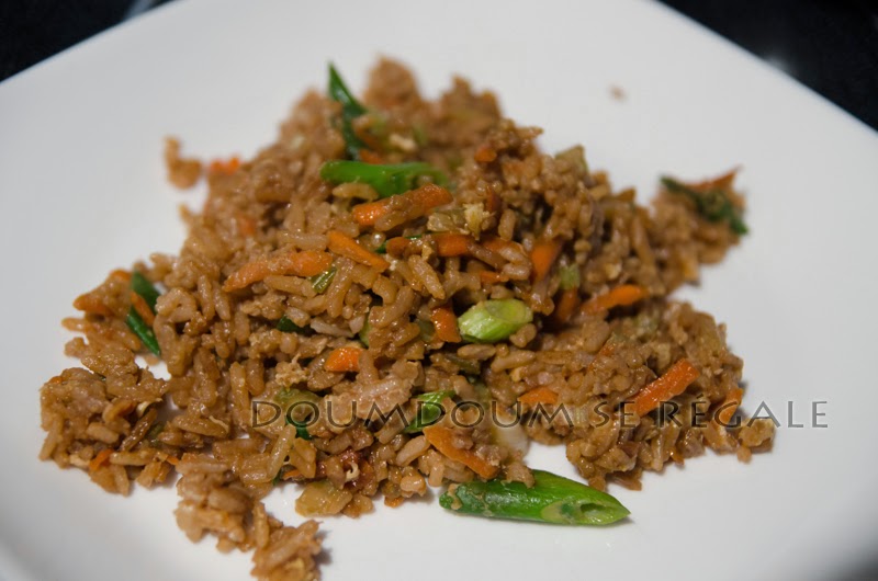 Riz frit à la chinoise | Doumdoum se régale