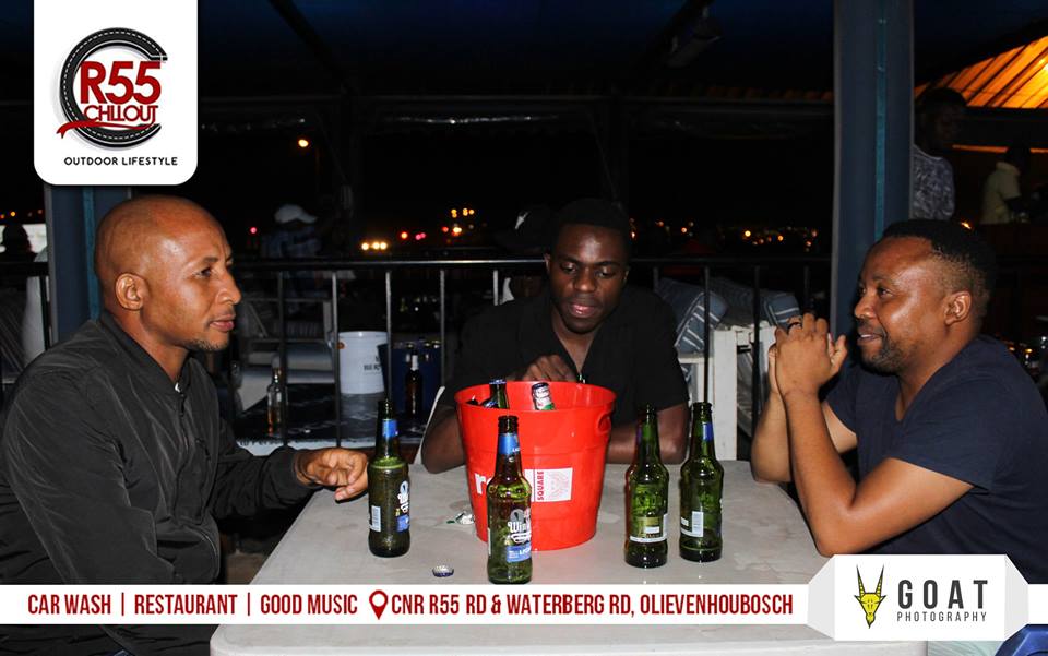 R55 CHILLOUT OUTDOOR LIFESTYLE: April 2018