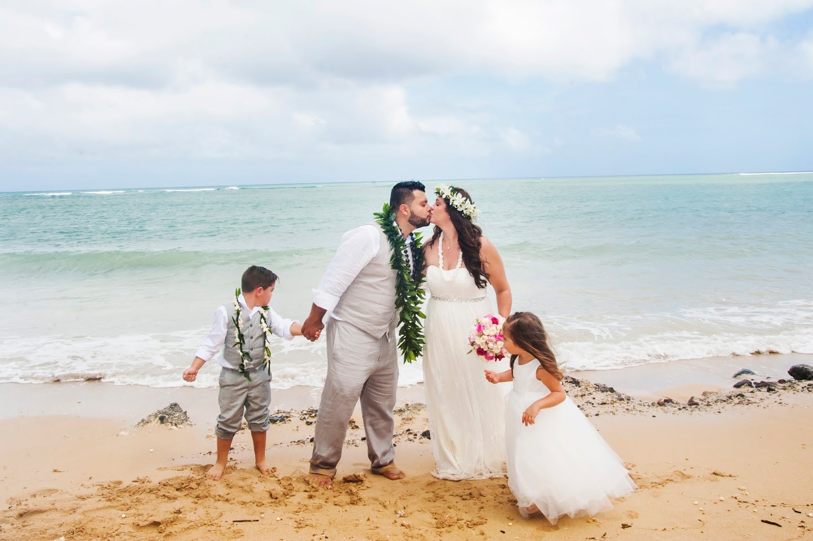 Affordable Family Photography in Oahu and Kauai, HawaiiFamily ...