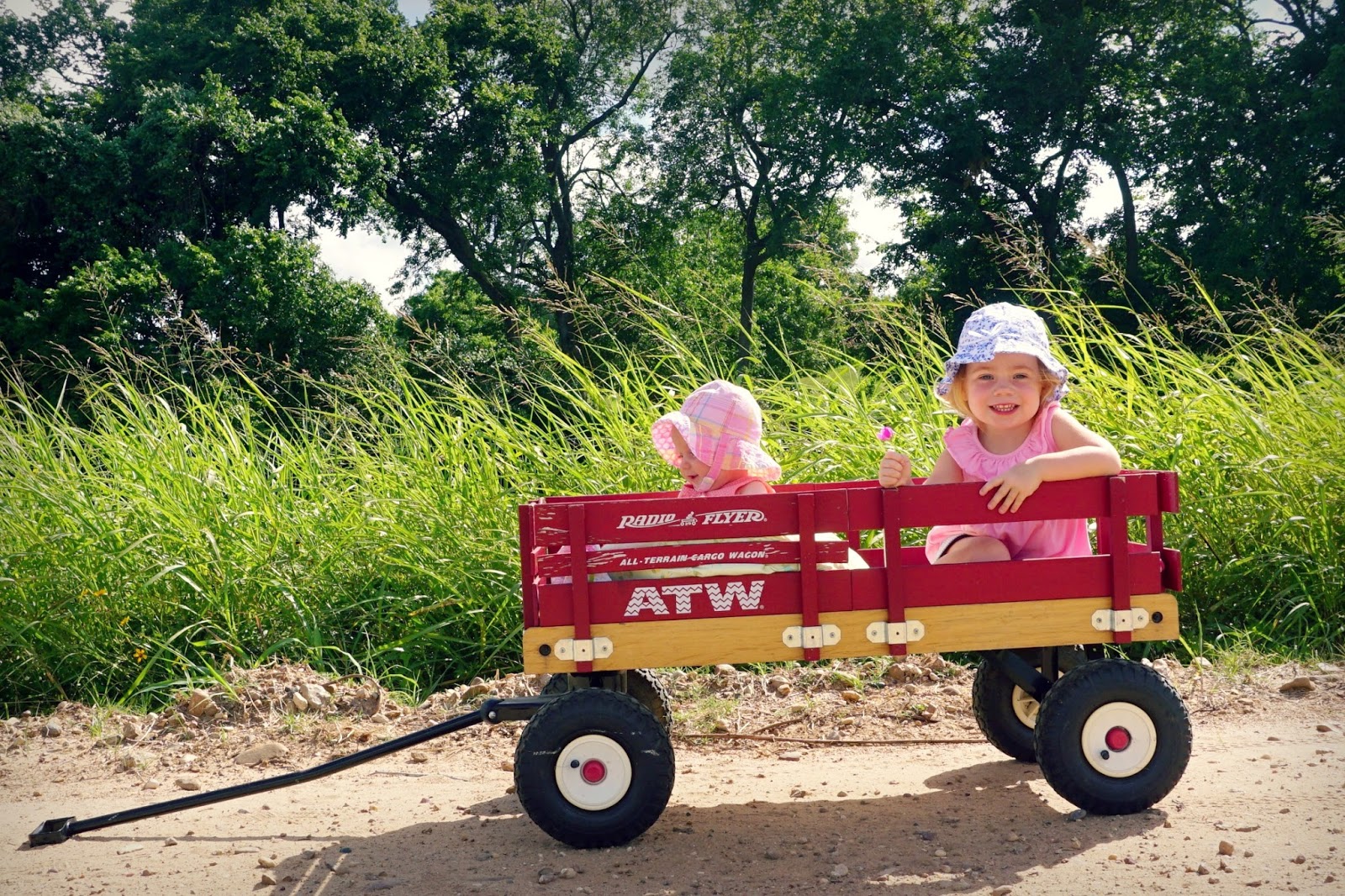 * Little House in the Country: Byyeeeee Summerrrrrrr!